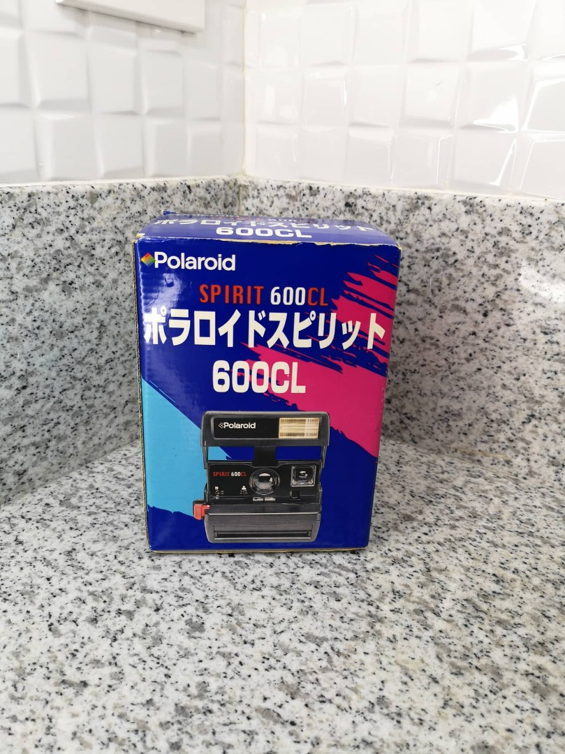 Polaroid Spirit 600 CL Vintage Camera, Photography, Cameras on Carousell