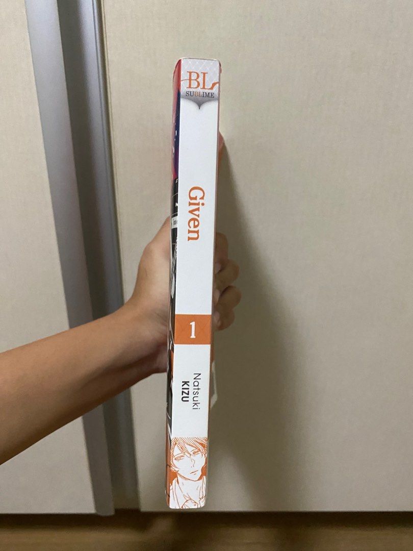 Preloved Manga: Given by Natsuki Kizu on Carousell