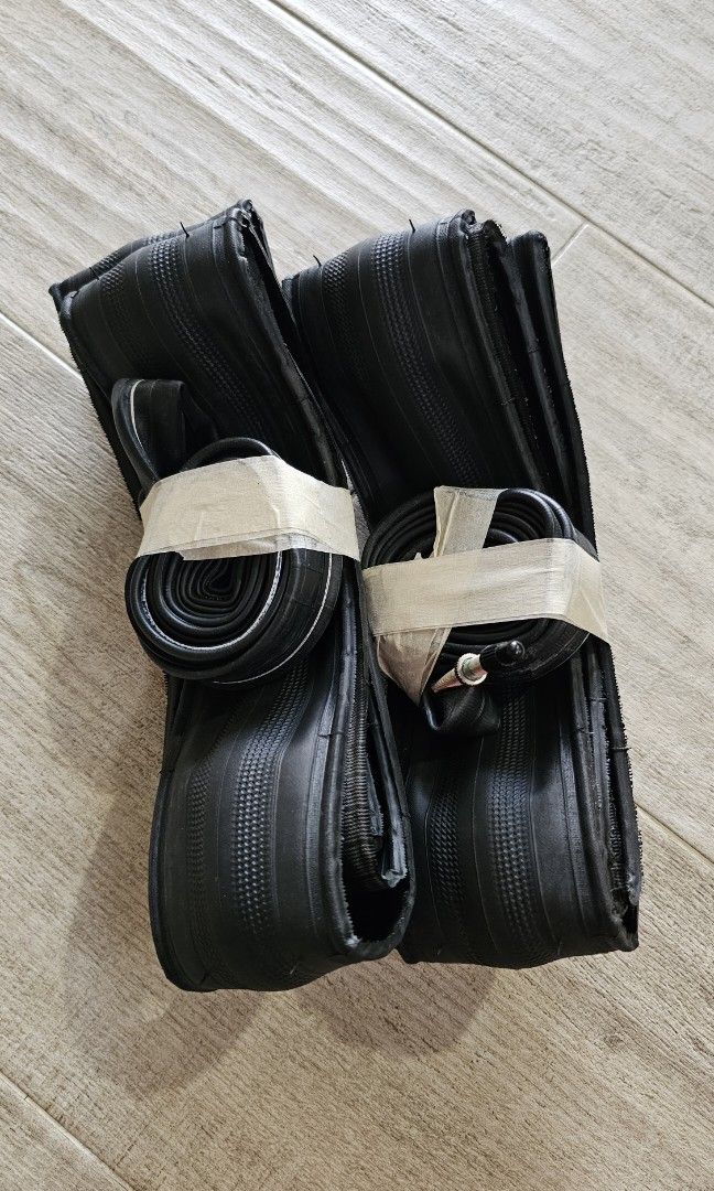 R470 DT Swiss Disc Wheelset, tyres and tubes LIKE BRAND NEW!, Sports ...