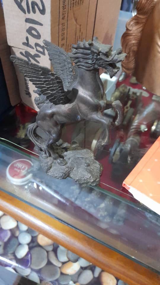 Resin Hippocampus Statue, Hobbies & Toys, Collectibles & Memorabilia ...