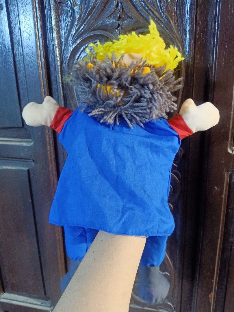 REVERSIBLE PRINCE HUMAN HAND PUPPET / BEAST - LION PUPPET on Carousell