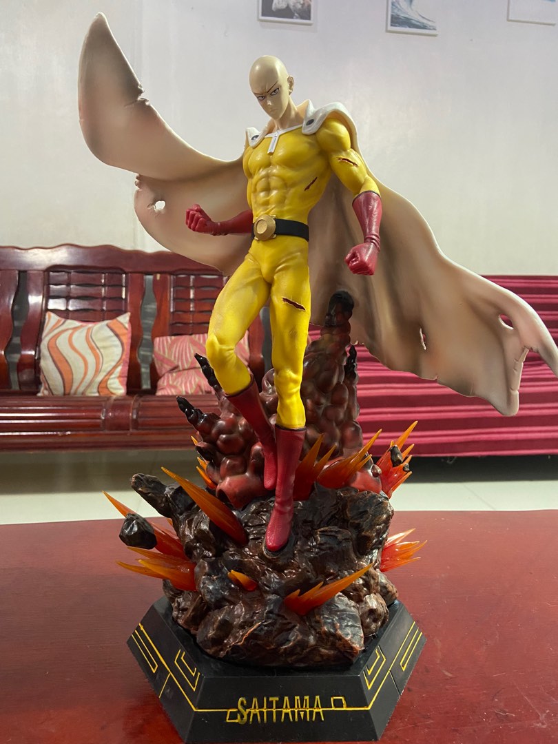 Saitama big scale with led on Carousell