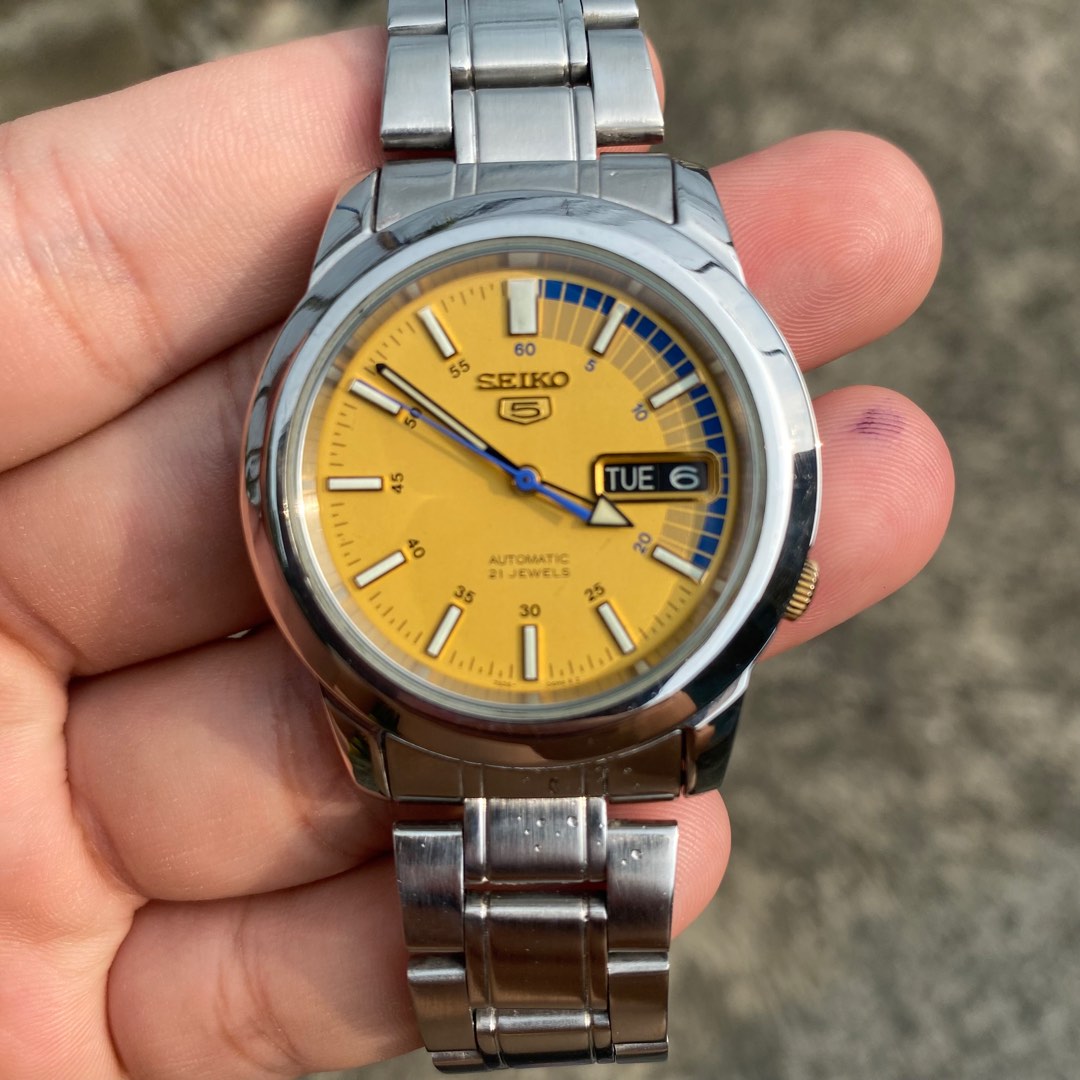 Seiko 5 (SNKK29) on Carousell