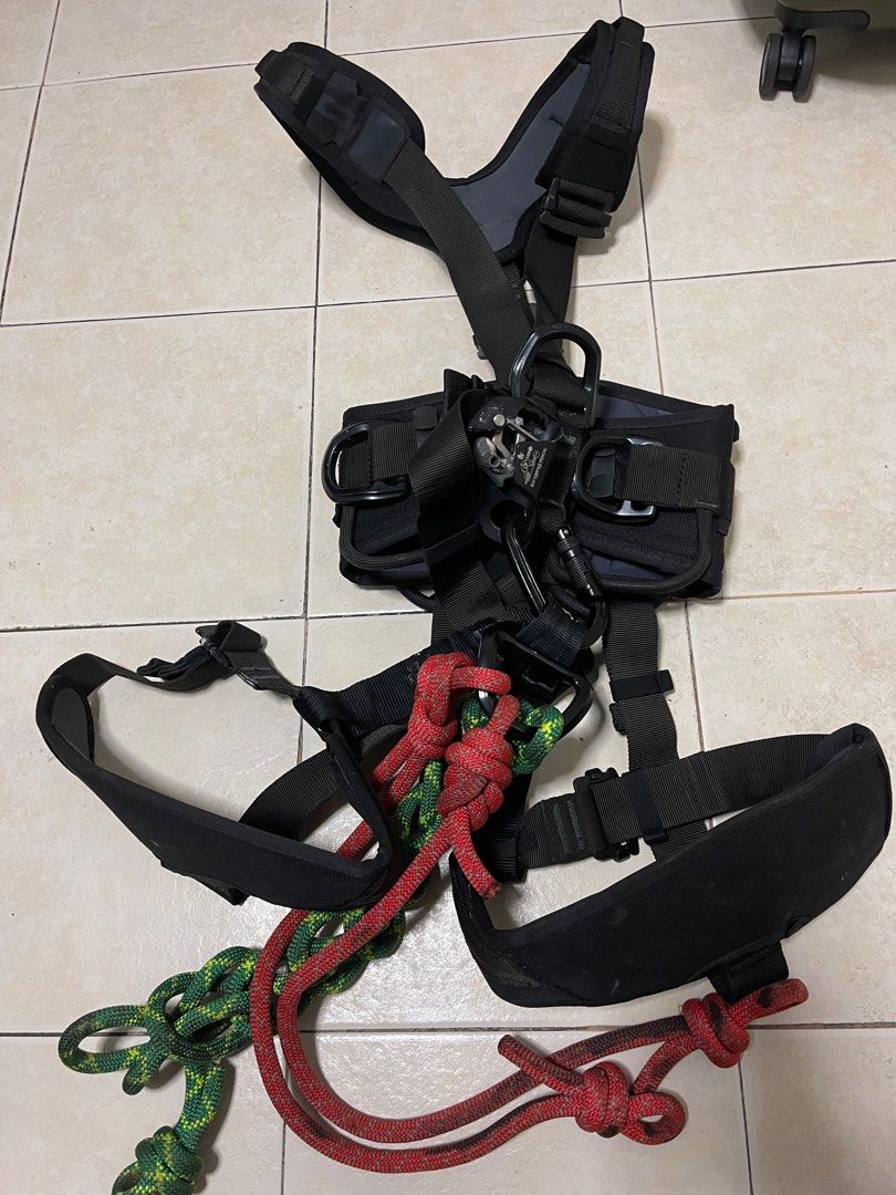 Singing Rock Expert A Full Body Harness, Sports Equipment, Other Sports ...