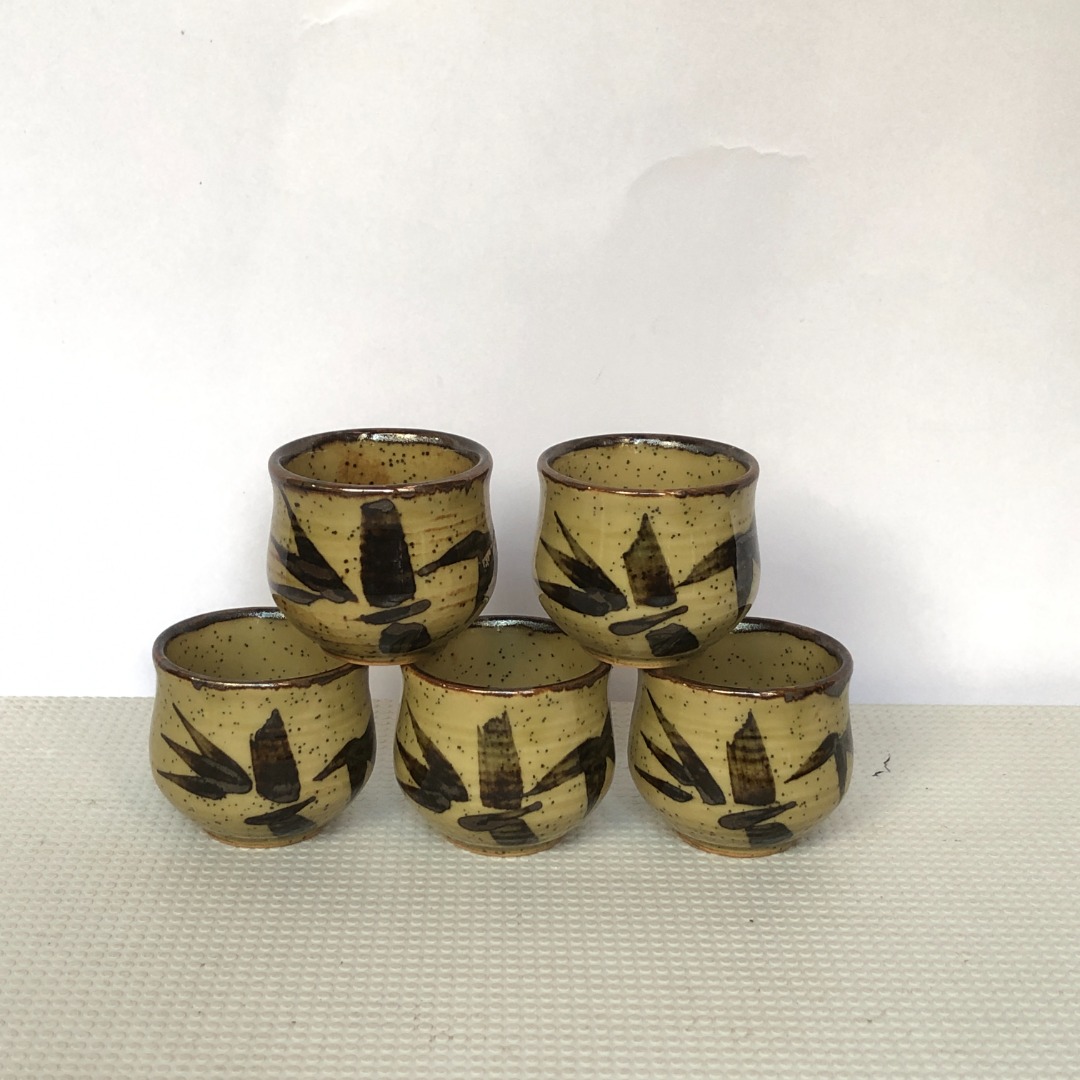 Small tea cup #1705 on Carousell