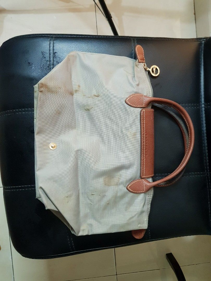 Tas Longchamp, Fesyen Wanita, Tas & Dompet di Carousell