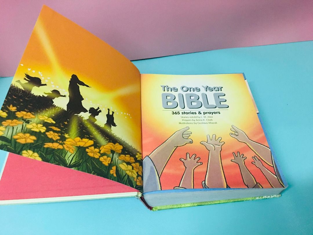 The One Year Bible - 365 Stories and Prayers With 30 Jumbo Bible ...