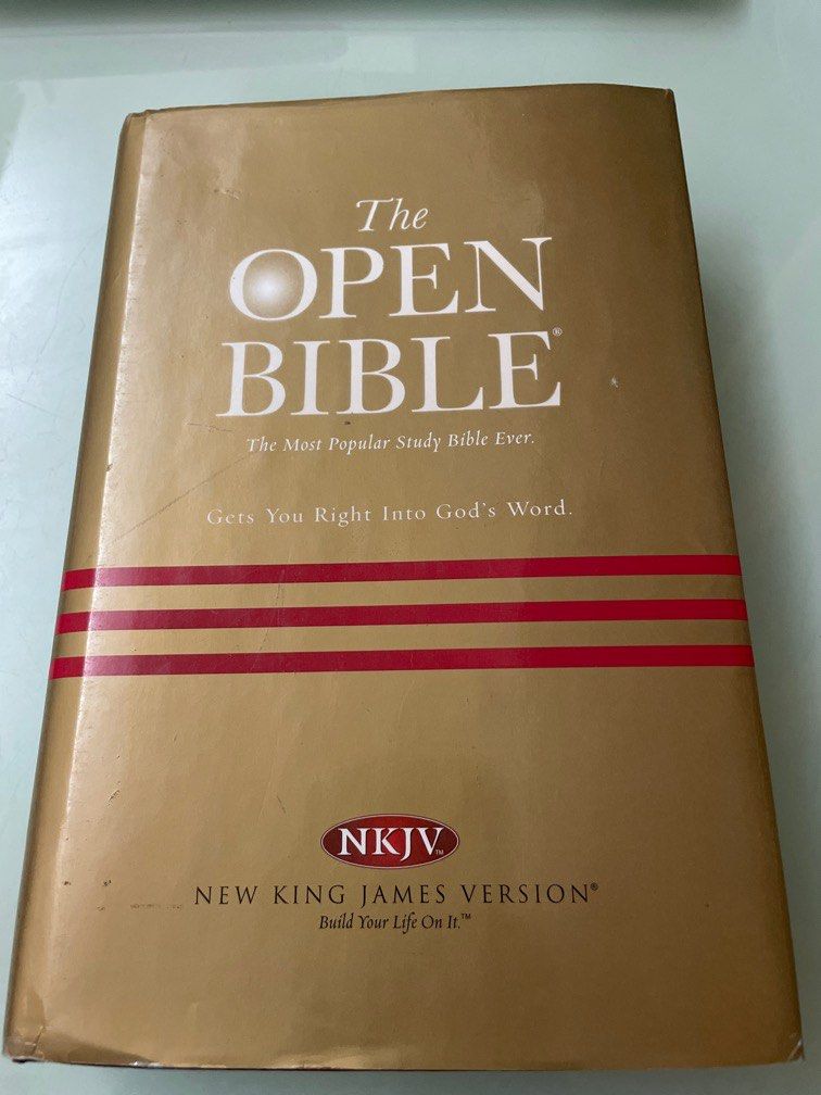 The Open Bible NKJV Expanded Edition (older edition), Hobbies & Toys ...