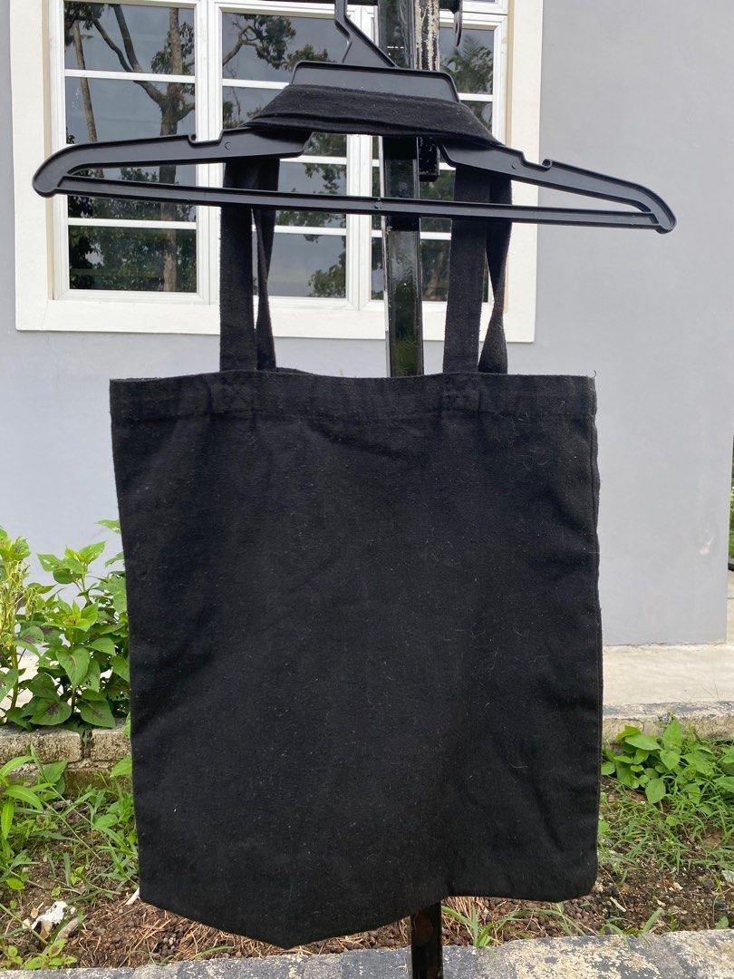 "THE STONE ROSES" Band, Men's Fashion, Bags, Sling Bags on Carousell