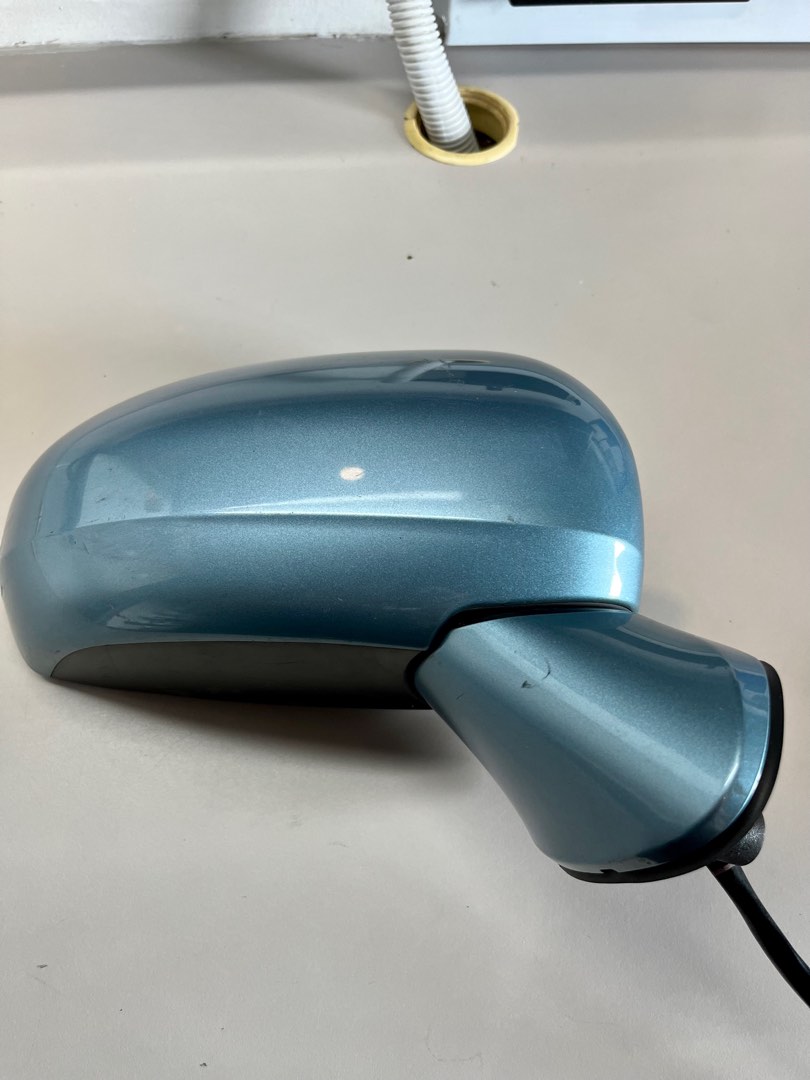 Toyota Wish 2010 model side mirror assembly , Car Accessories ...