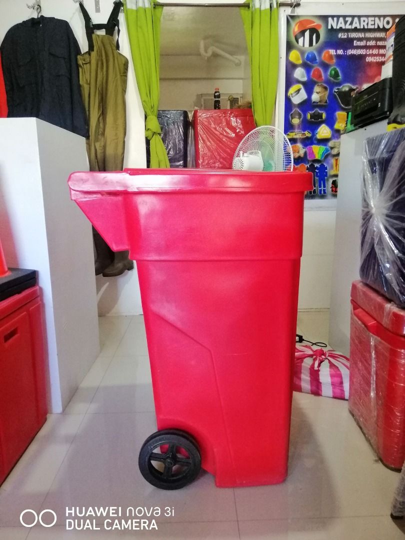 trash bin rolling bin 150L & 250L on Carousell