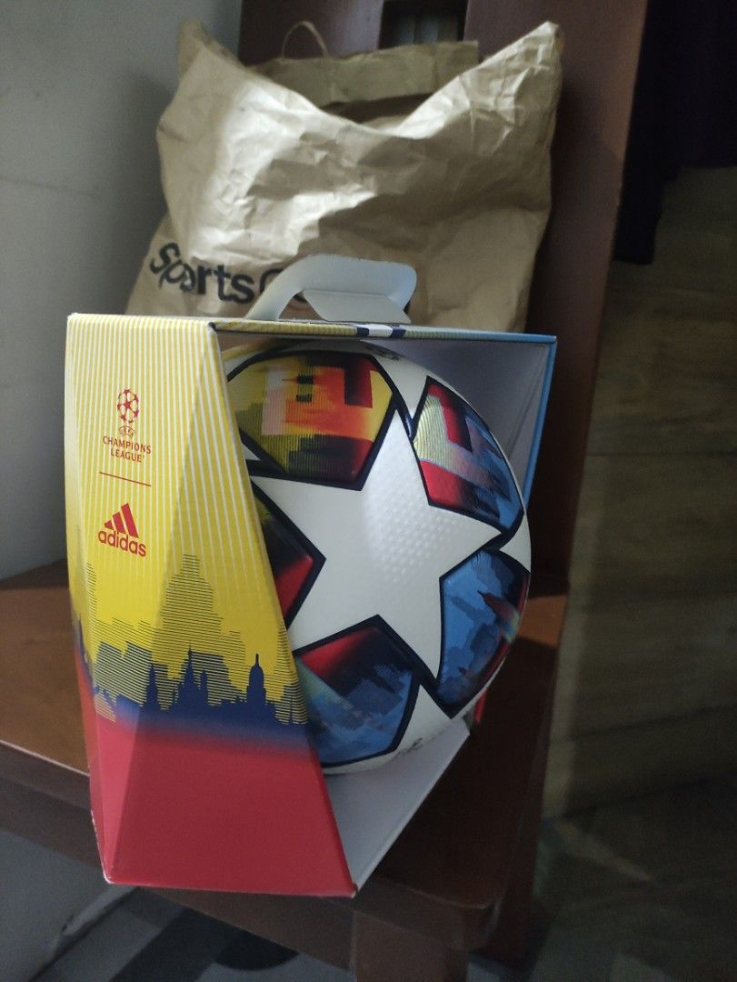 UEFA CHAMPIONS LEAGUE ST PETERSBURG FINALE 22 MATCH BALL on Carousell