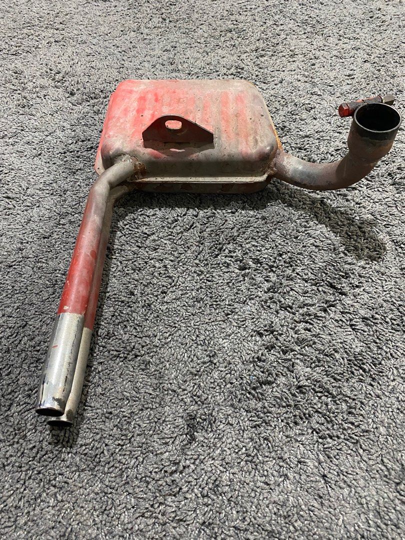 Vespa Ken Cobbing Twin Pipe Exhaust, Motorcycles, Motorcycle ...