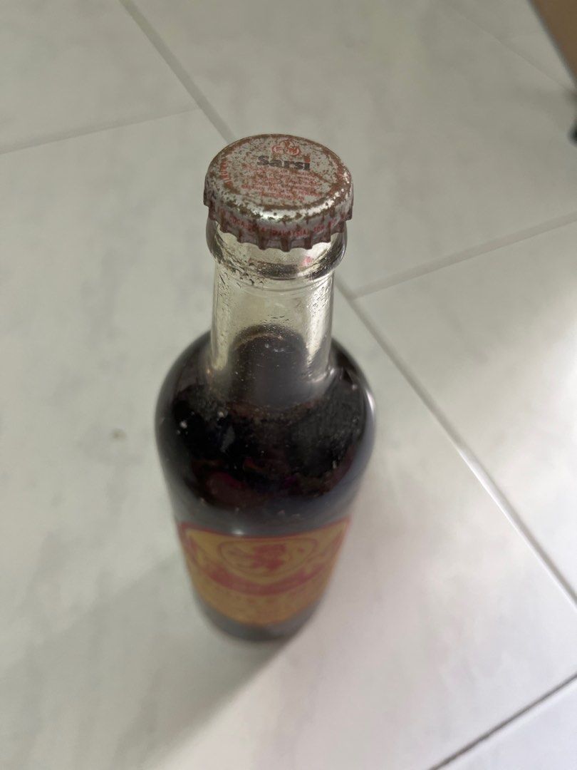 Vintage 70s F&N bottle. Sarsi, Food & Drinks, Beverages on Carousell