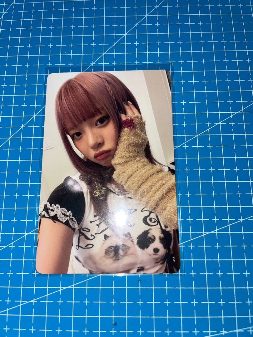 WTS Hanni Message Card ver. Photocard, Hobbies & Toys, Memorabilia ...