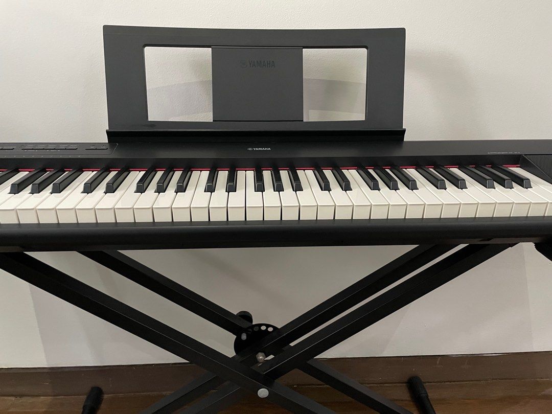 Yamaha Keyboard, Hobbies & Toys, Music & Media, Musical Instruments on ...