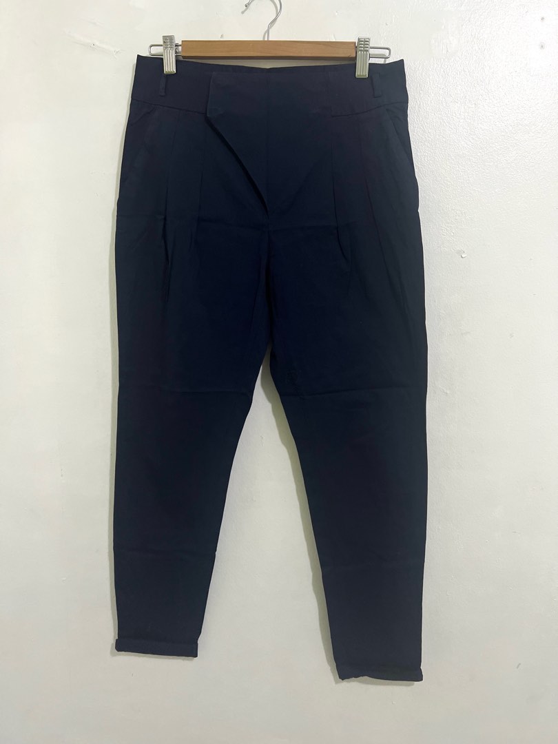 ZARA BASIC higwaist trouser on Carousell