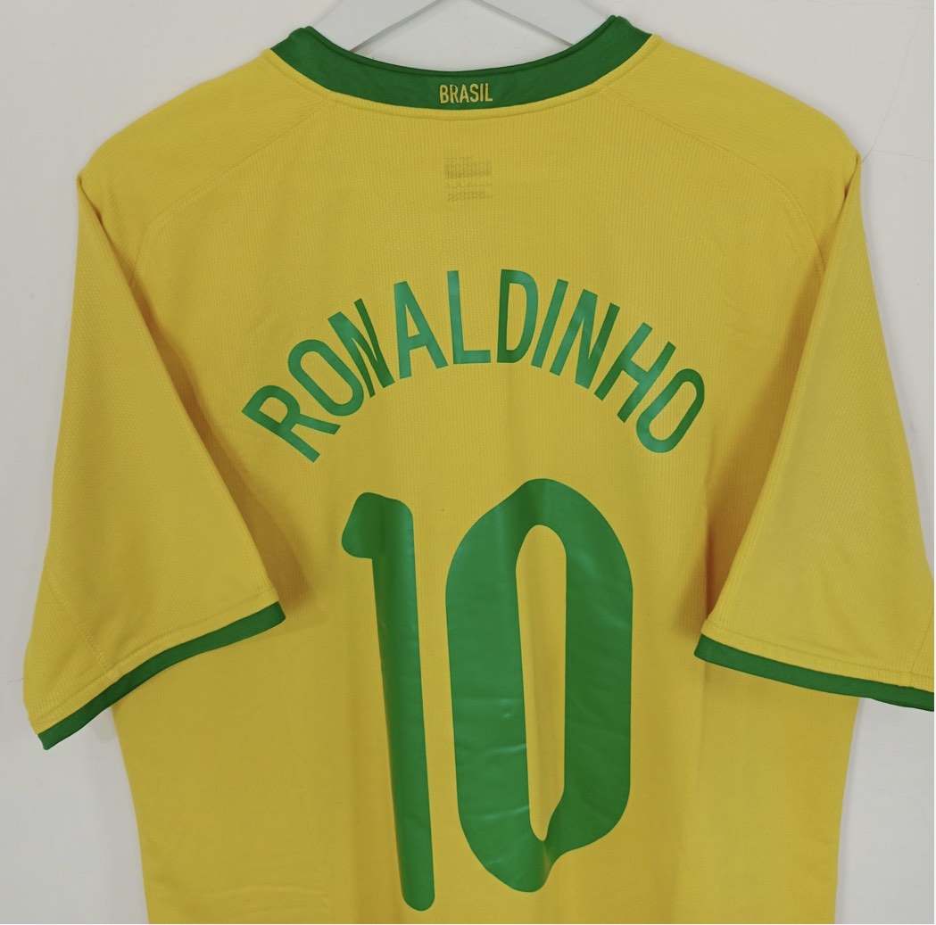 #10 Ronaldinho 2008-10 Brazil Home soccer/football jersey/kit rare ...
