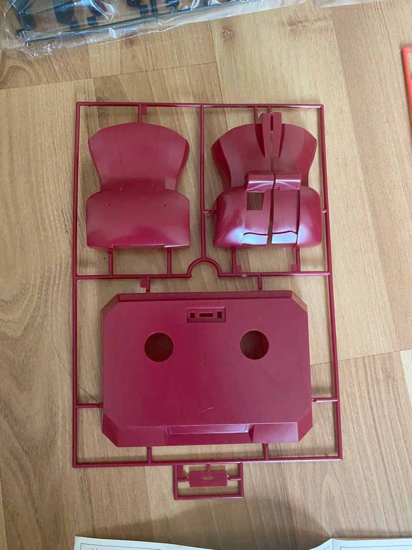1/72 Gundam Zaku cutaway kit, Hobbies & Toys, Toys & Games on Carousell