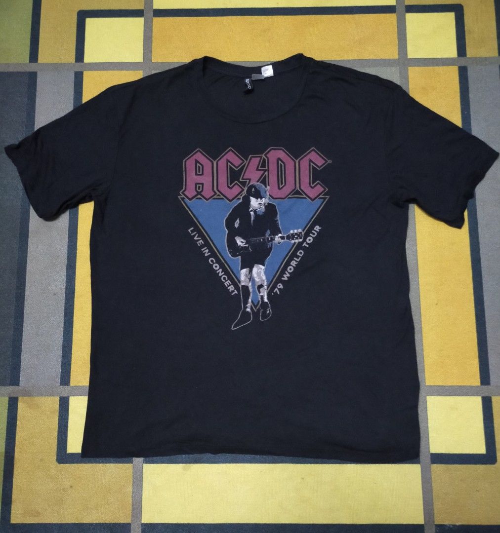 ACDC Band x H&M Tshirt, Men's Fashion, Tops & Sets, Tshirts & Polo Shirts on Carousell