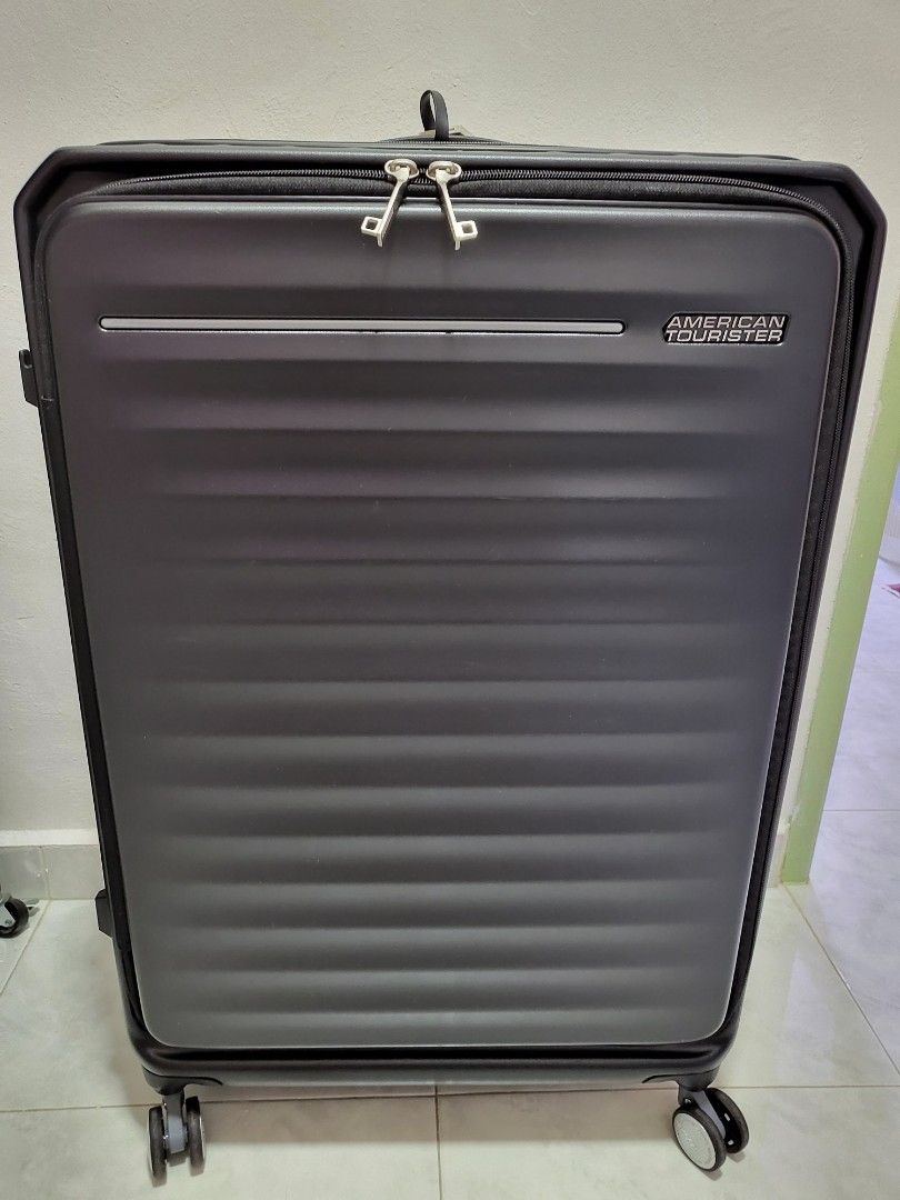 American Tourister Frontec Spinner BLACK, Hobbies & Toys, Travel ...