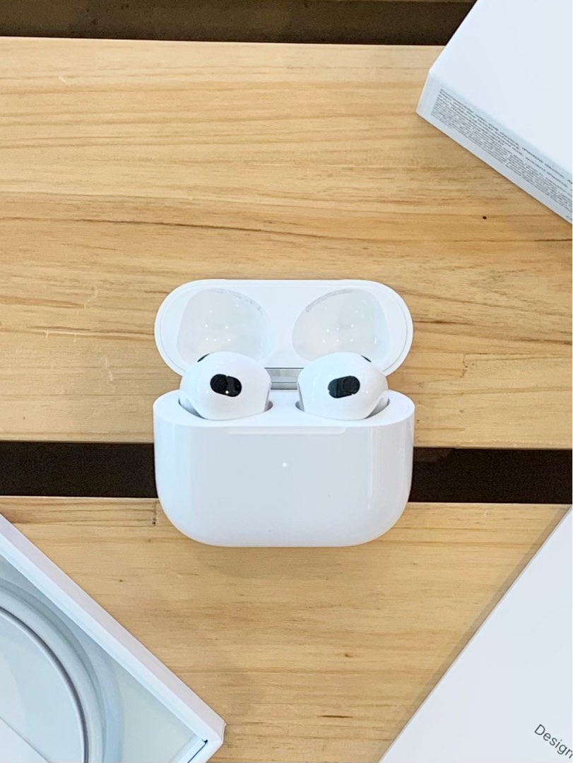 Apple AirPods 3rd Gen Local Full Set #QP1, Audio, Earphones on Carousell
