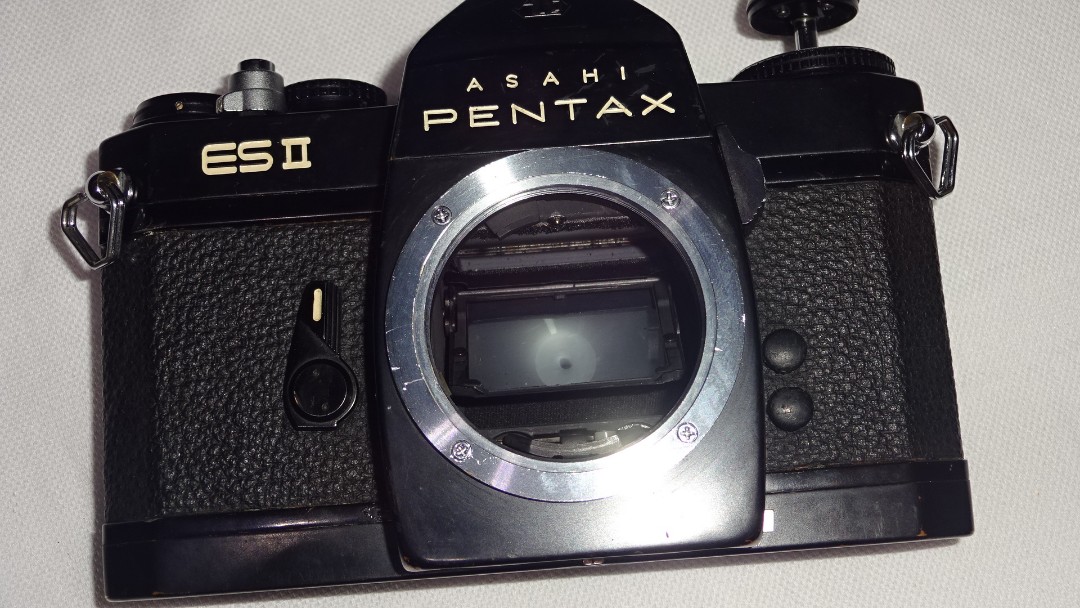 Asahi Pentax ESII Electro Spotmatic film SLR camera m42 thread mount on Carousell