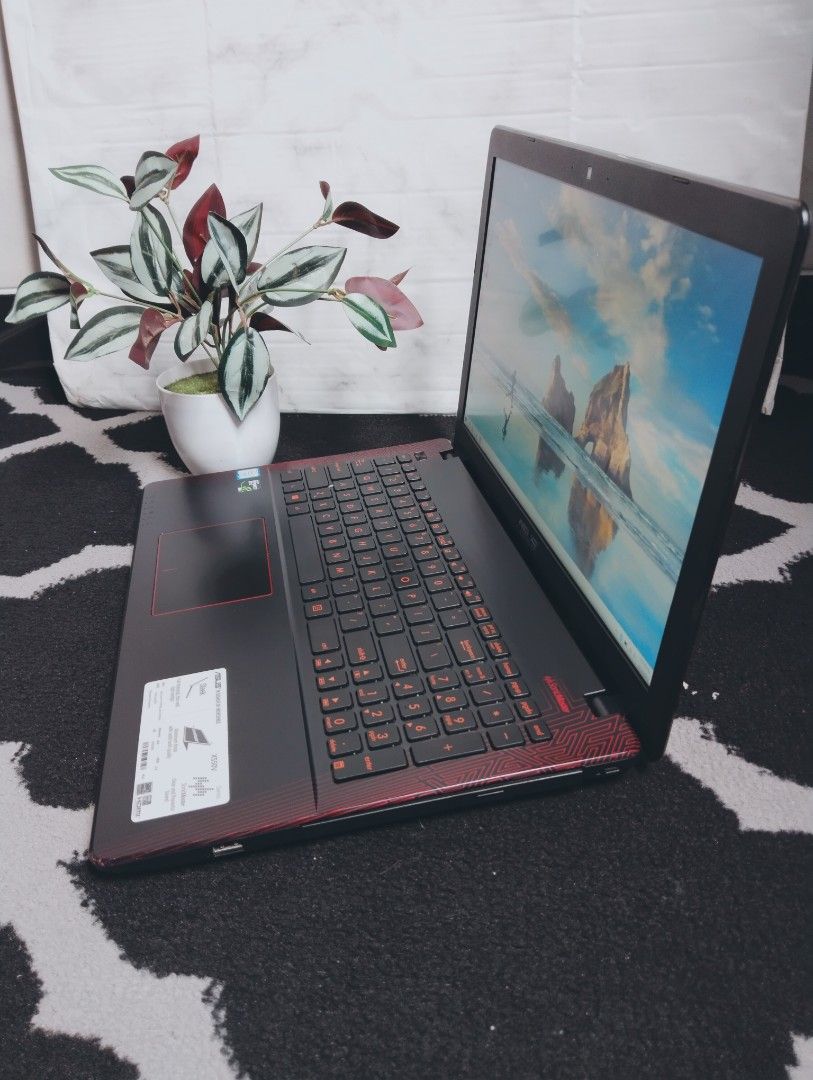 Asus ROG X550VXK Core i7, Elektronik, Komputer, Laptop di Carousell