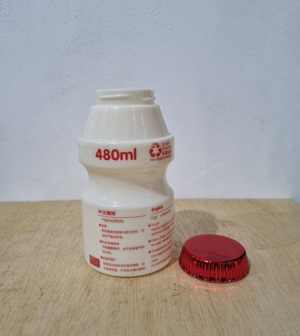 Botol minum Yakult, Kitchen & Appliances di Carousell