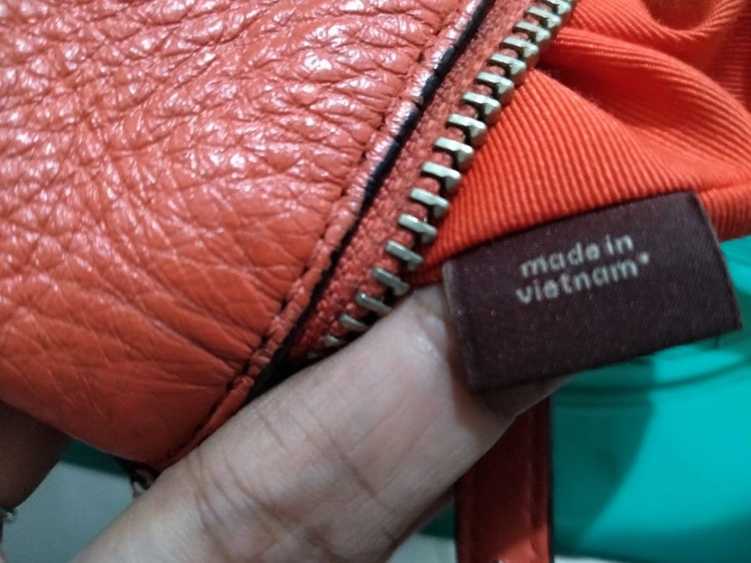 Coach Kelsey Mini, Fesyen Wanita, Tas & Dompet di Carousell