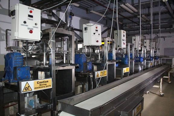 Coconut Stainless Cutting Machines / 6 Units, Commercial & Industrial ...
