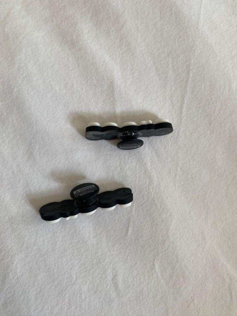 Croc pin, Women's Fashion, Footwear, Flipflops and Slides on Carousell