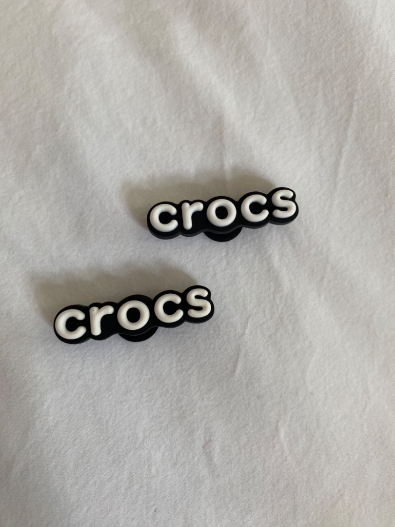 Croc pin, Women's Fashion, Footwear, Flipflops and Slides on Carousell