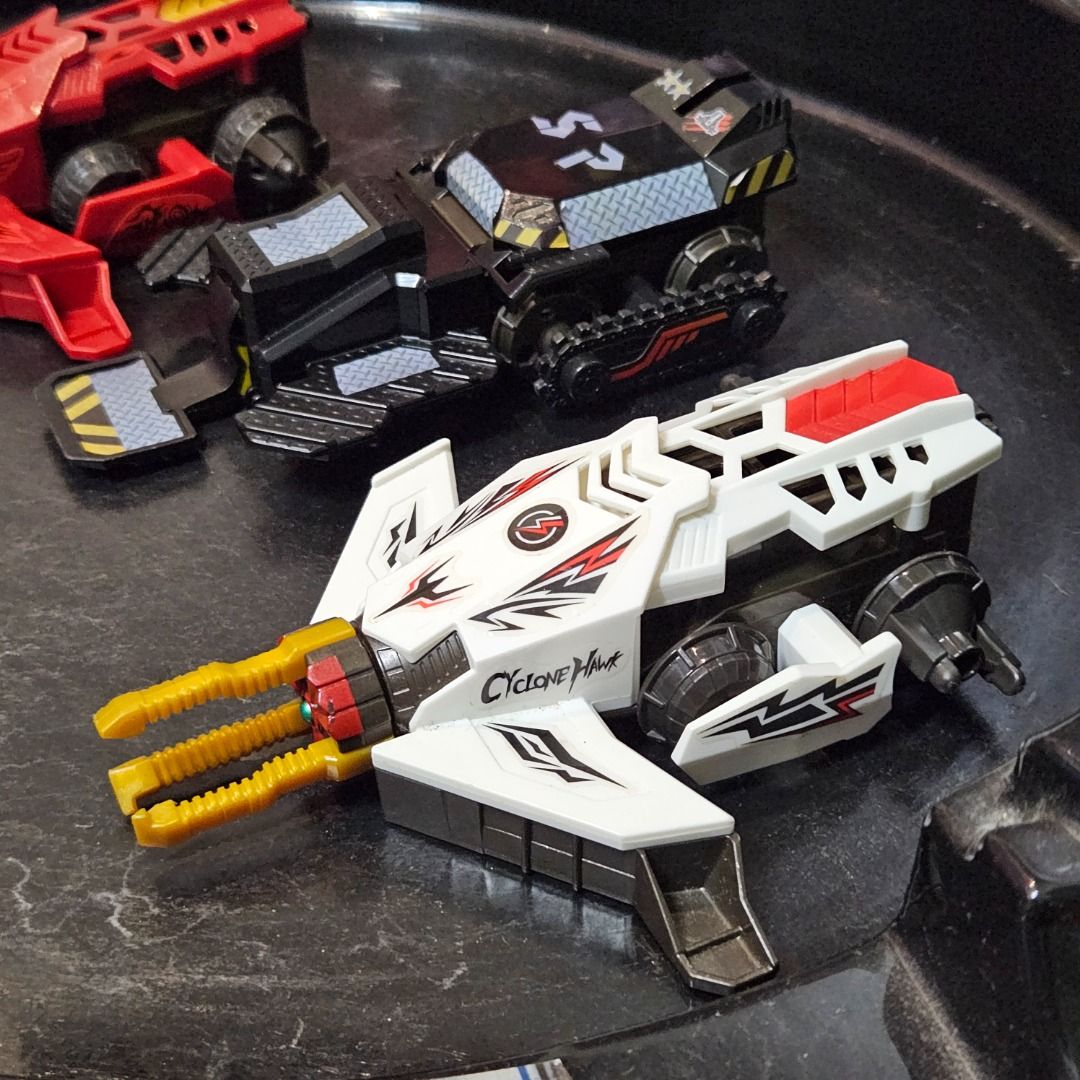 Crush Gear Go!Ga! Coliseum Battle Set w/7 Crush Gears (RARE)(SALE ...