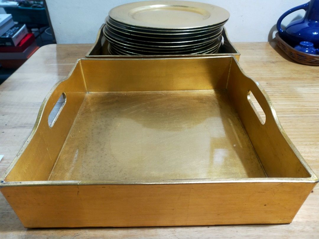 Decorative Gold Charger Plates on Black Laquer W/ Wood Storage Carrying ...
