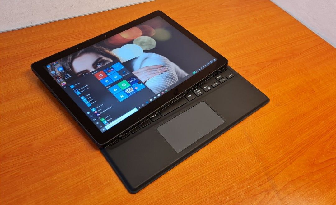 Dell Latitude 5280 2 in 1/ i5-8250U 8th Gen/ Ram 8GB / SSD 256GB / 12.5 ...