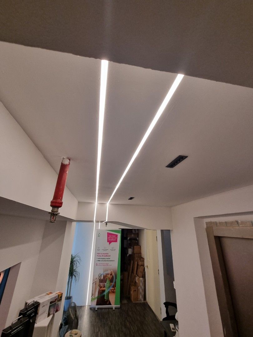 Designer/Smart lighting solution/Magnetic track/ Conceal LED strip ...