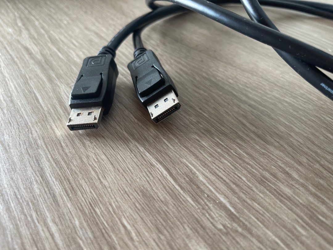 DisplayPort Cable DP to DP (1.8 m), Computers & Tech, Parts ...