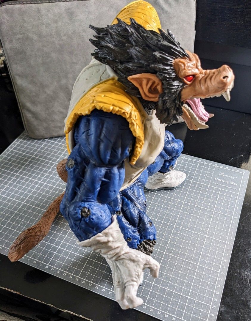 Dragon Ball Z Vegeta Armor Oozaru Jumbo Figure on Carousell