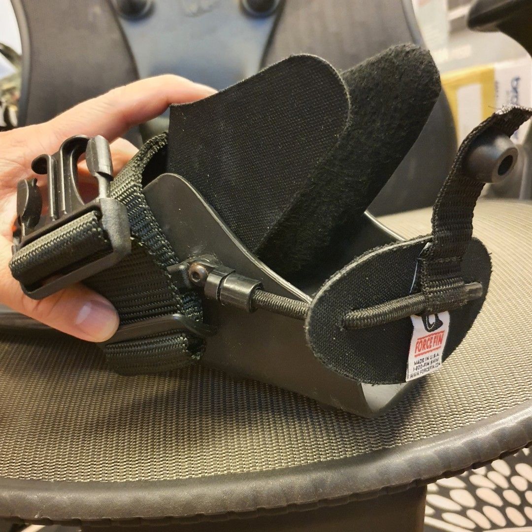 FORCE FIN RIP FORCE FIN WITH BAT WING - MEDIUM SIZE, Sports Equipment ...