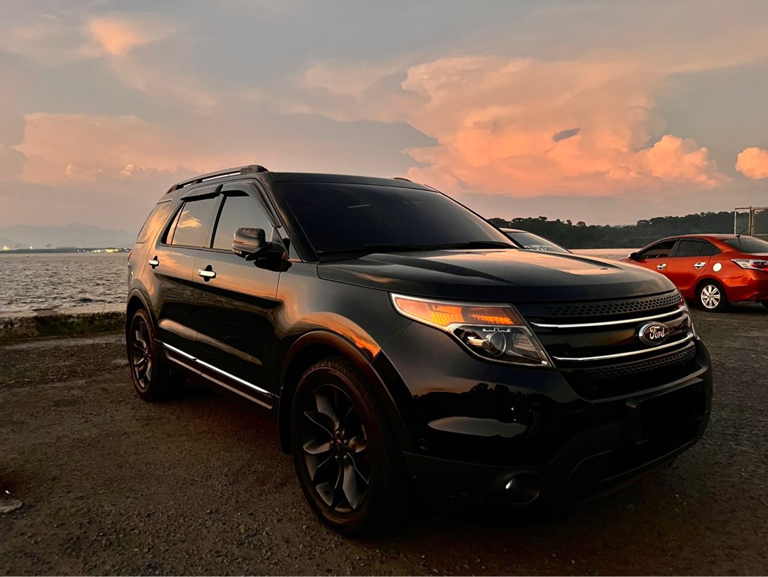 Ford Explorer 3.5 Limited 4x4 (Top of the Line) Auto on Carousell