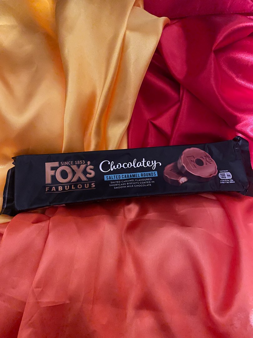 Foxes Chocolatey Salted Caramel Rounds 130g on Carousell