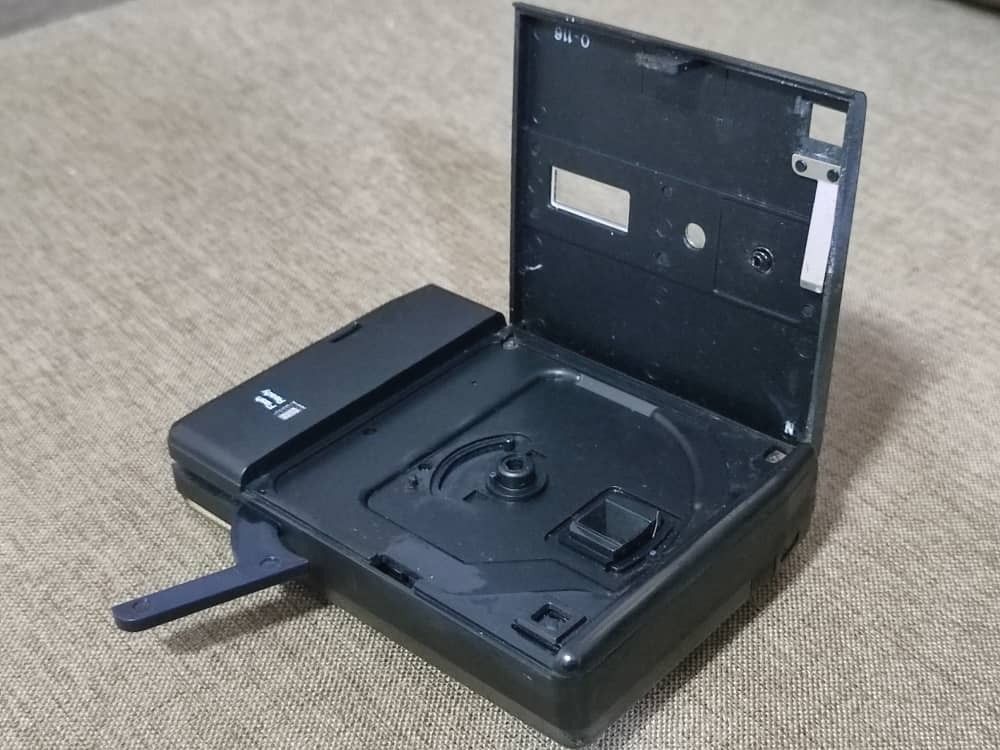 Halina Disc 148 vintage 1980s disc film camera, Photography, Cameras on ...