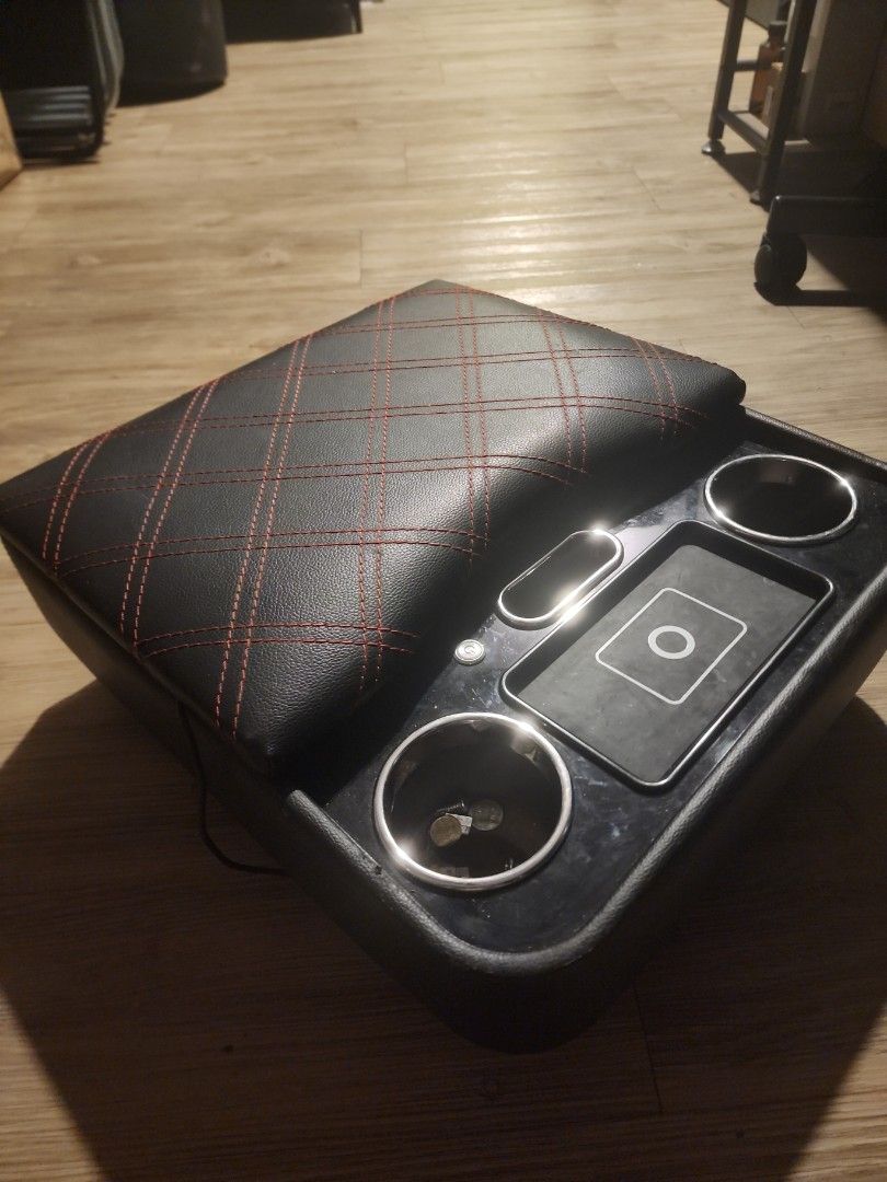 Hiace center console, Car Accessories, Accessories on Carousell