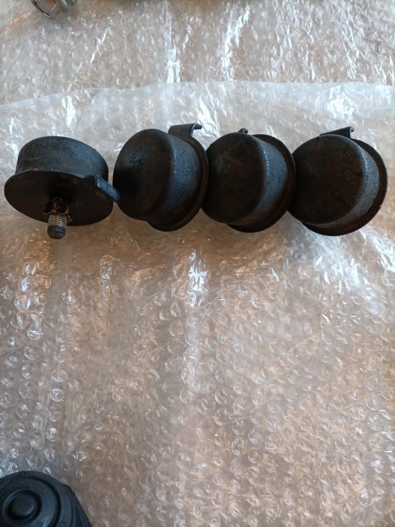 Hiace original U bolt kit with stopper, Car Accessories, Accessories on ...