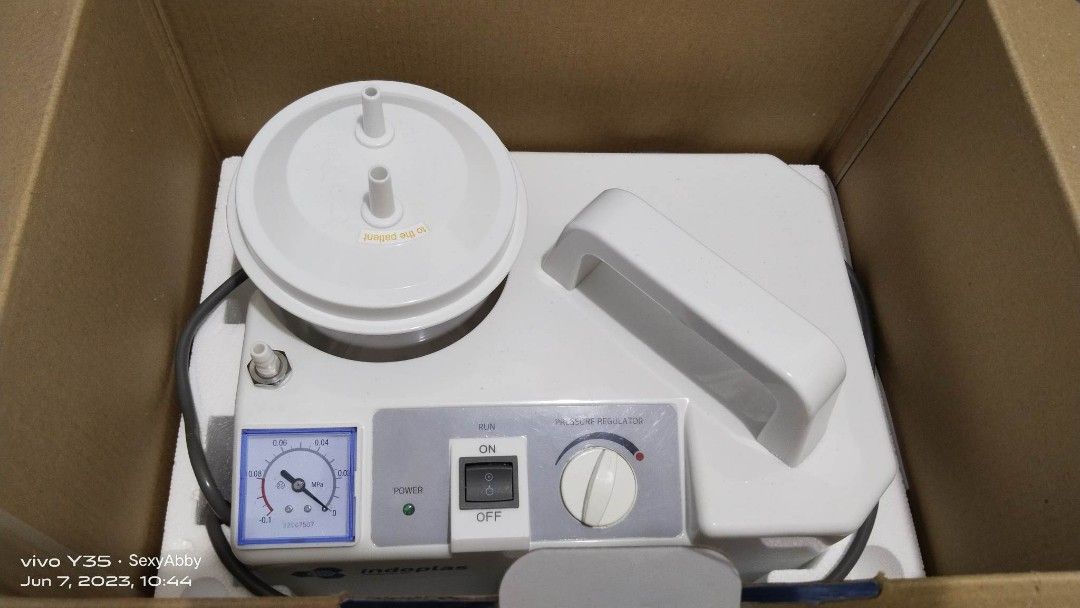 Indoplas portable suction machine on Carousell