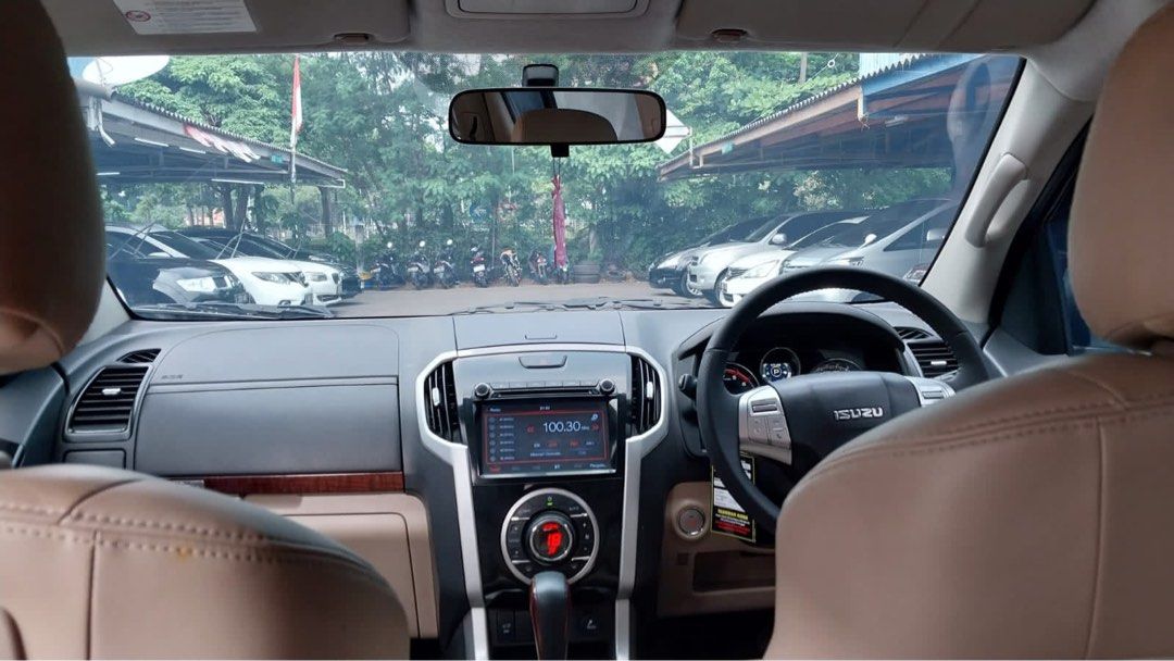 ISUZU MUX PREMIERE AT PUTIH 2017, Mobil & Motor, Mobil untuk Dijual di ...