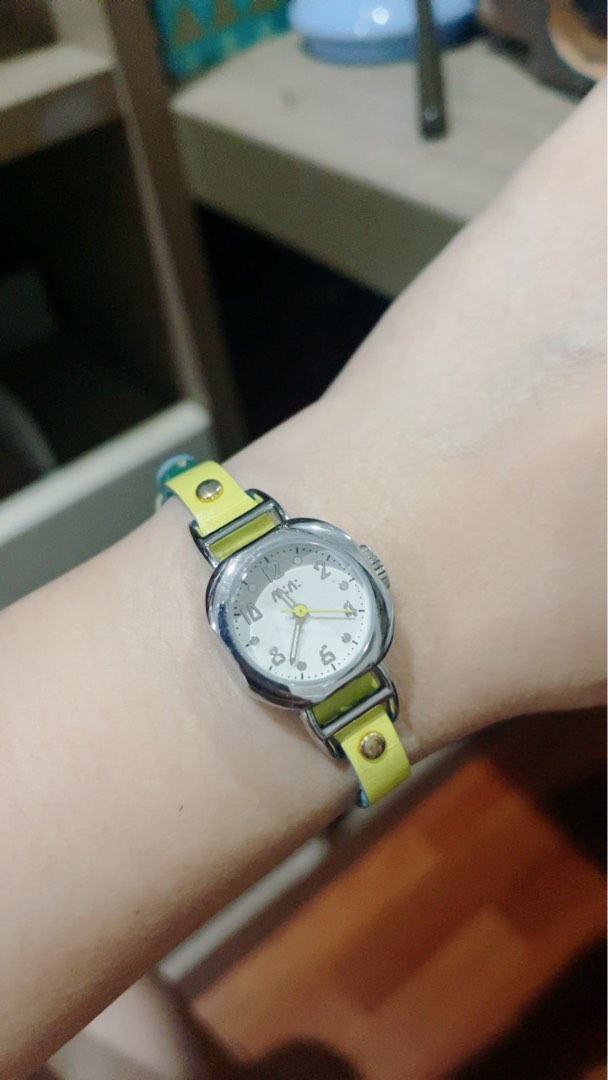 Jam tangan merek mini korea, Barang Mewah, Jam Tangan di Carousell