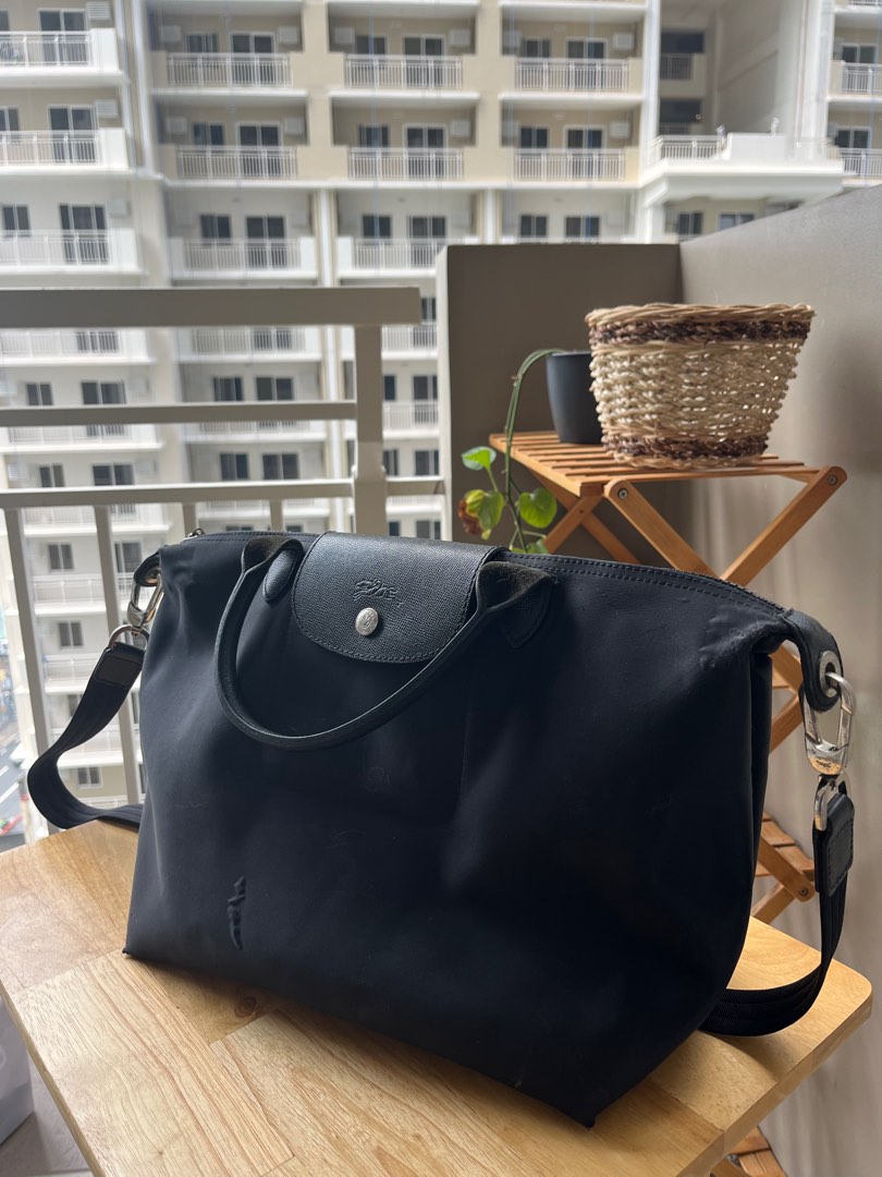 Longchamp Classic Le Pliage Black Bag on Carousell