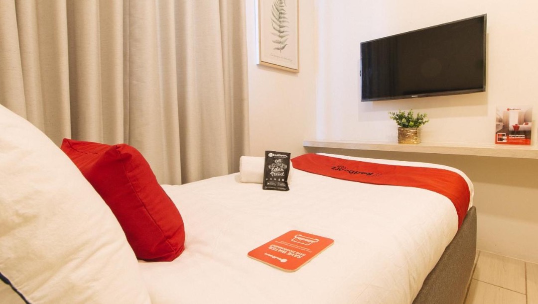 Makati 7 Storey Hotel For Sale Furnished 19 Rooms Built in 2020 High ...